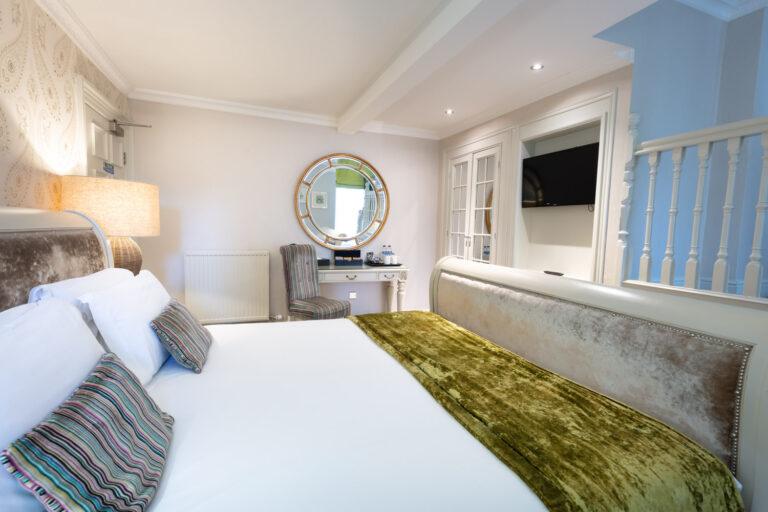 Master Suites - Crabwall Manor Hotel